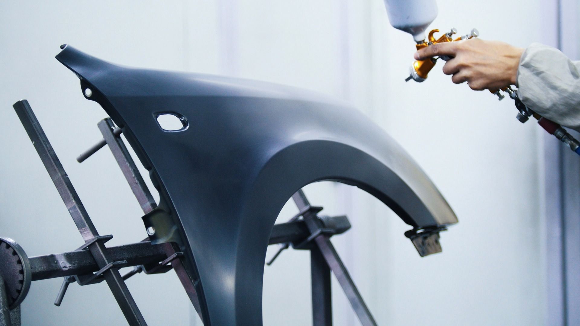 Vauriokorjaamotuotteet ja automaalit | Oulun Automaalit Oy